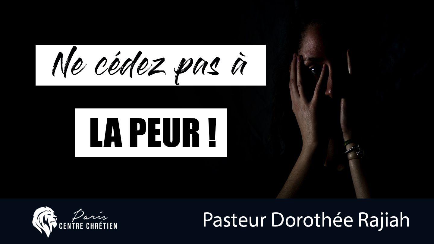 Hébreux 4:12 Car la parole de Dieu est vivante et efficace, plus tranchante qu’une épée ...